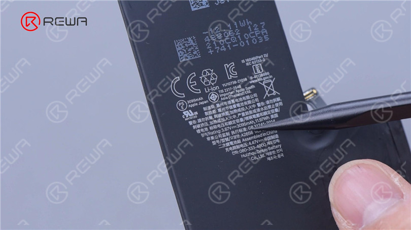 iPhone 13 Pro Teardown: